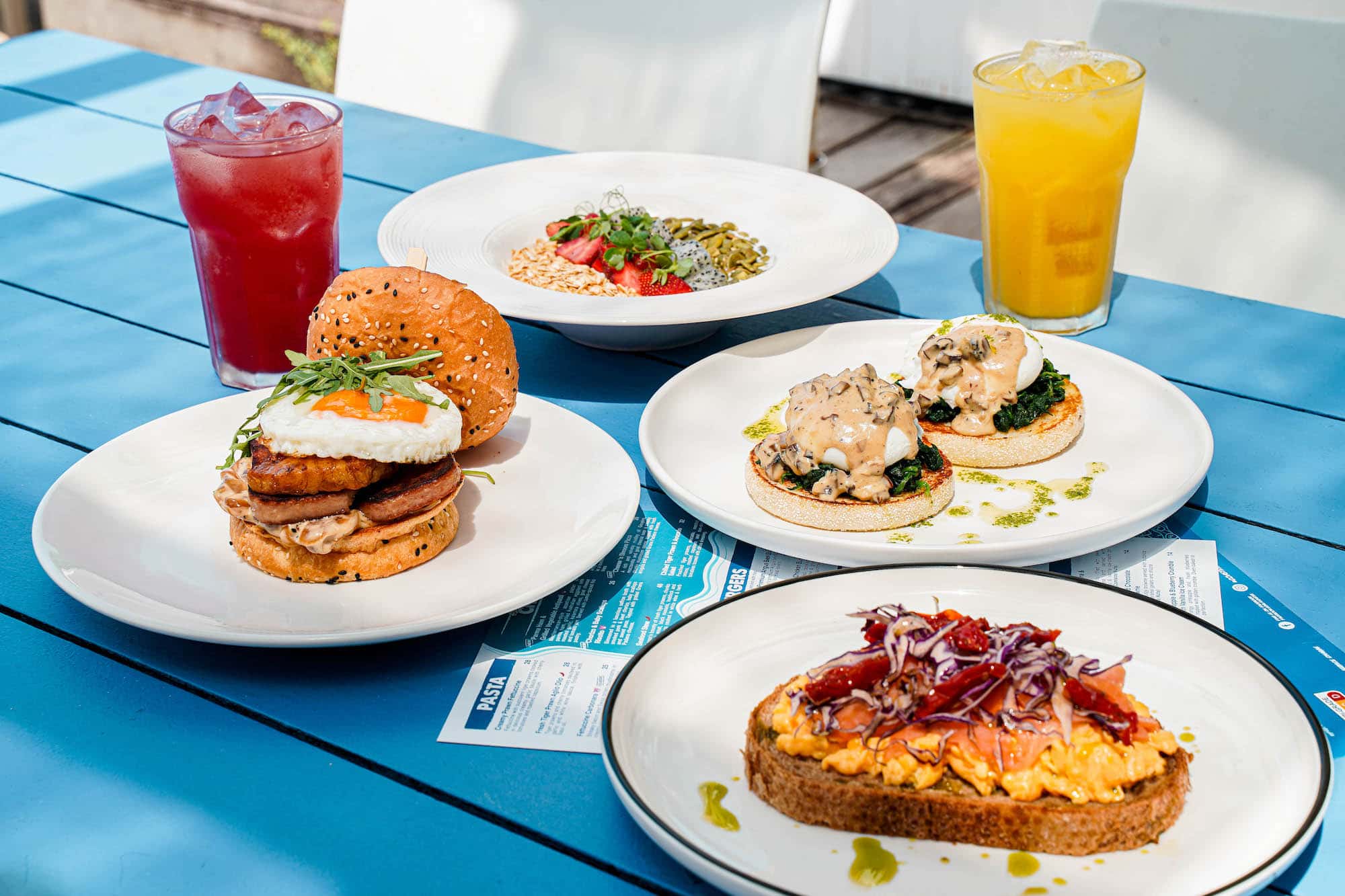 Review: Coastes Launches New Expanded Menu of Hearty Beach Food - In ...